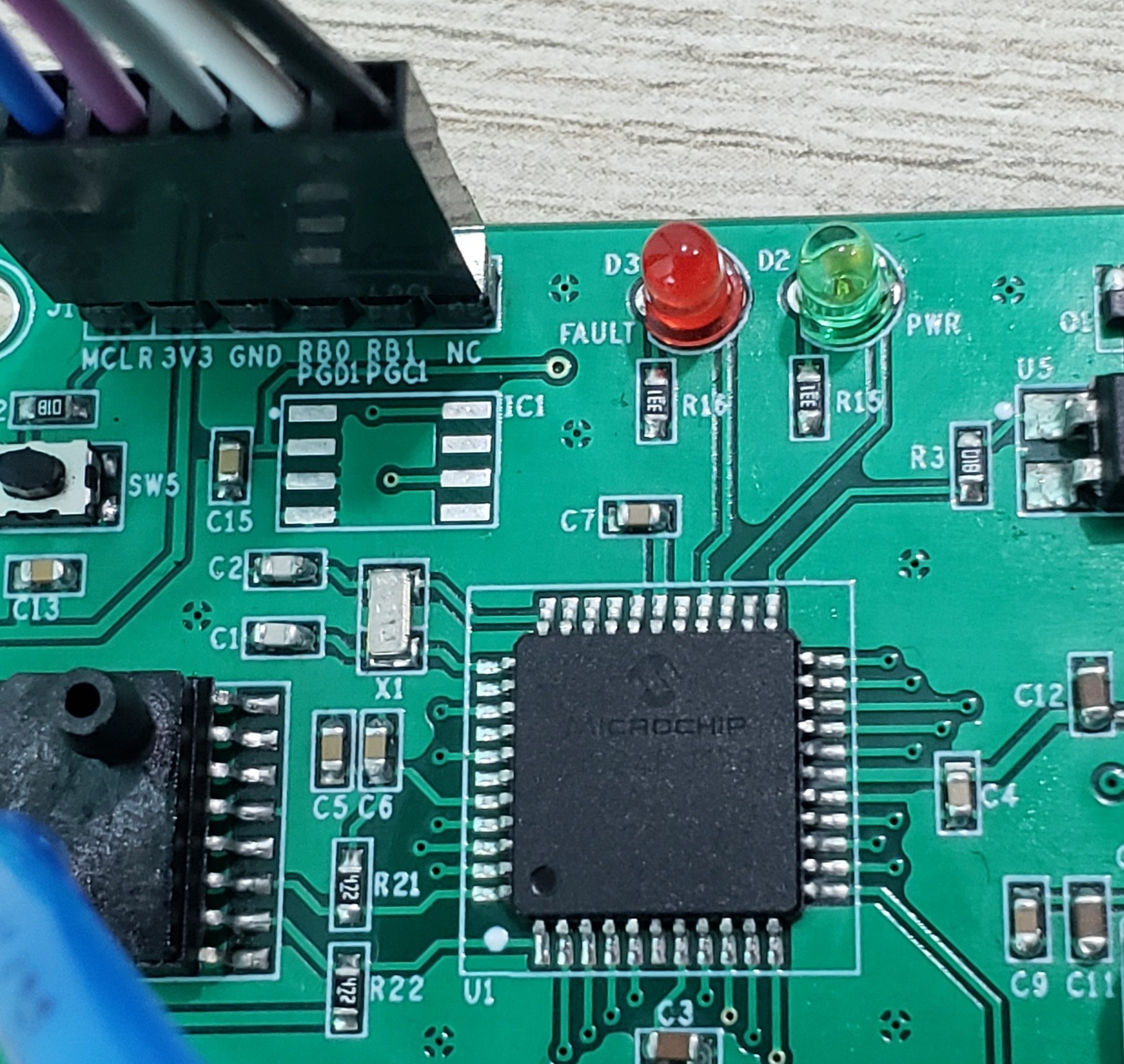 PIC24F with Pickit-3