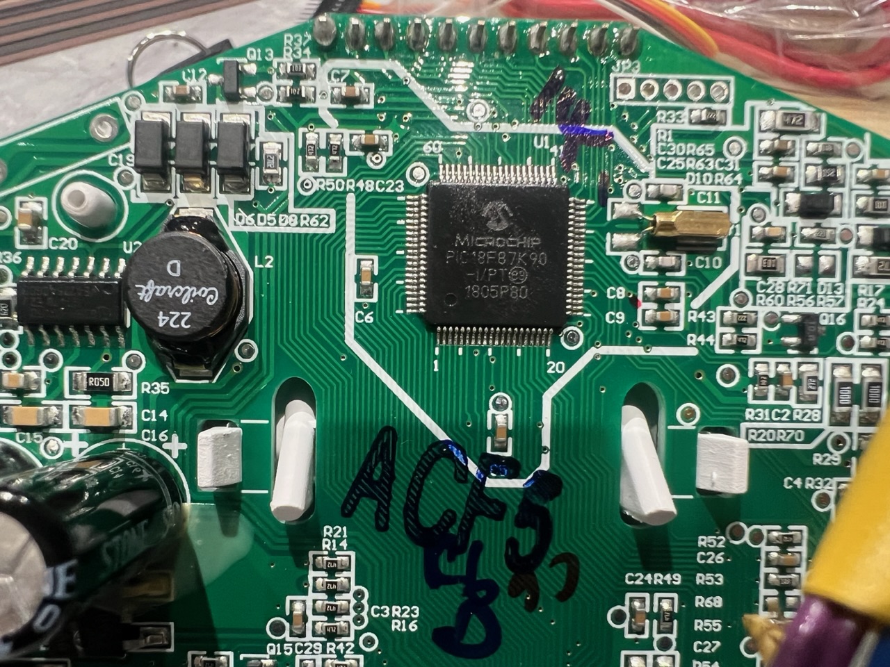 PIC18 reading hex issue